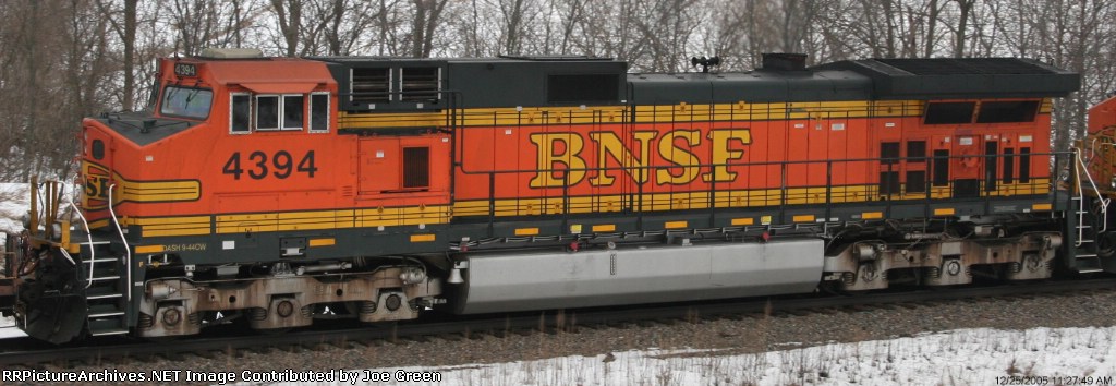 BNSF 4394